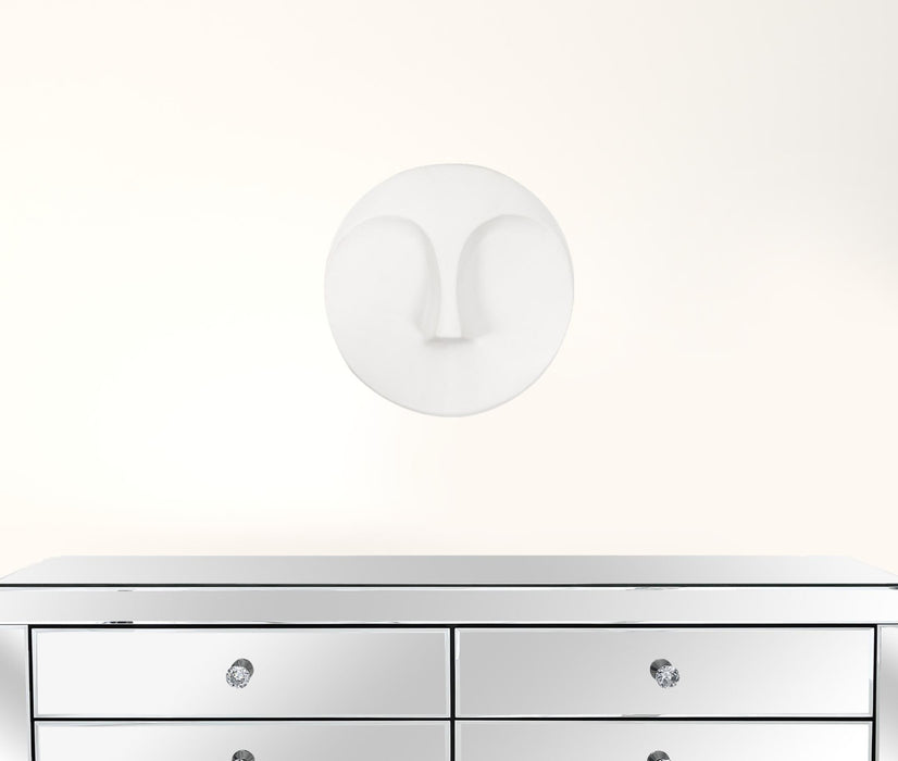 Matte White Round Face Wall Sculpture — Wallhogs